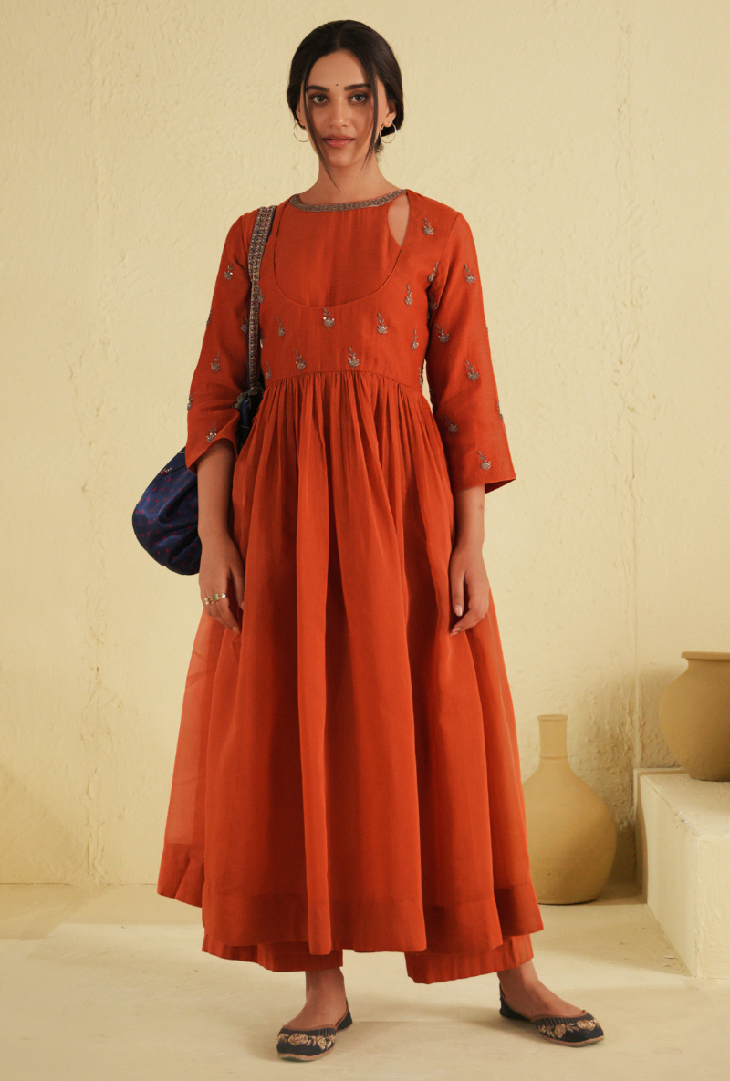 Rangreza Apricot Brandy Yoke Palazzo Set – Sushram